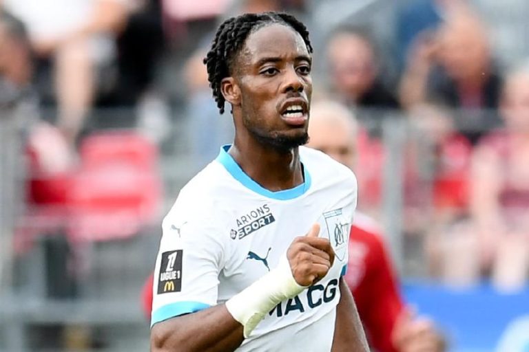 Accord imminent pour le transfert d'Elye Wahi à Francfort - 225foot.com